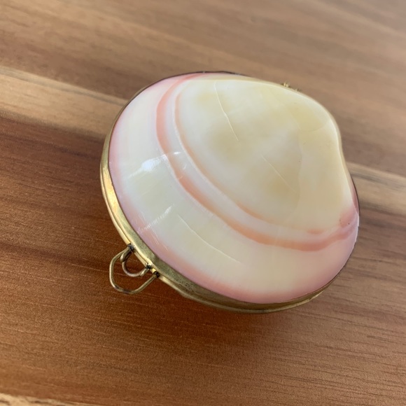 Vintage | Bags | Vintage Shell Coin Purse | Poshmark